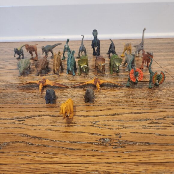 Mattel | Toys | Jurassic World Lot Of 25 Mini Posable Dinosaur Figures ...